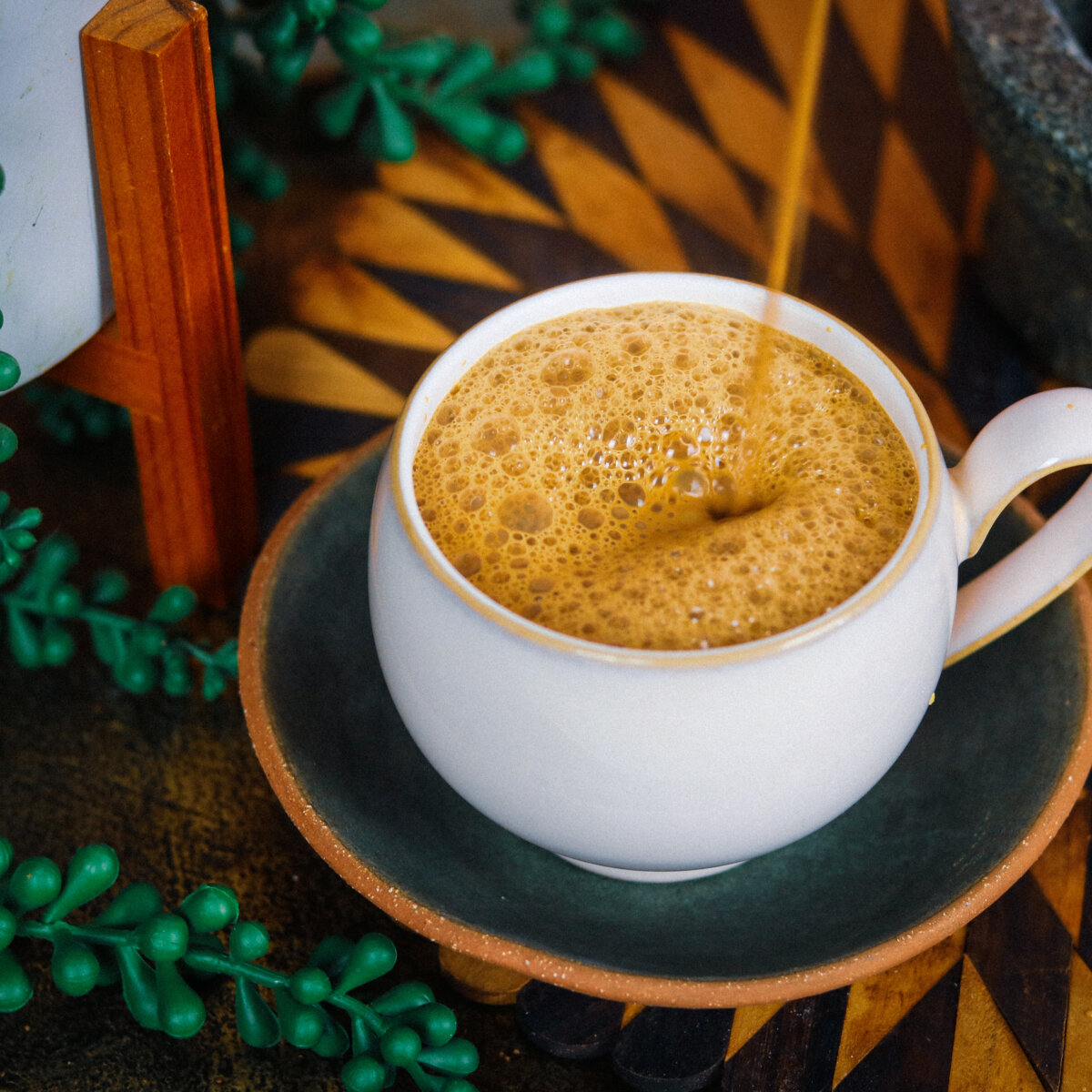 Dairy-Free Chai (Chaya) - The Familiar Kitchen